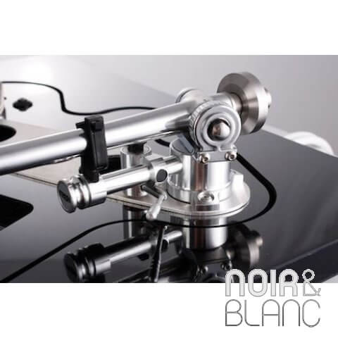 Rega RB3000